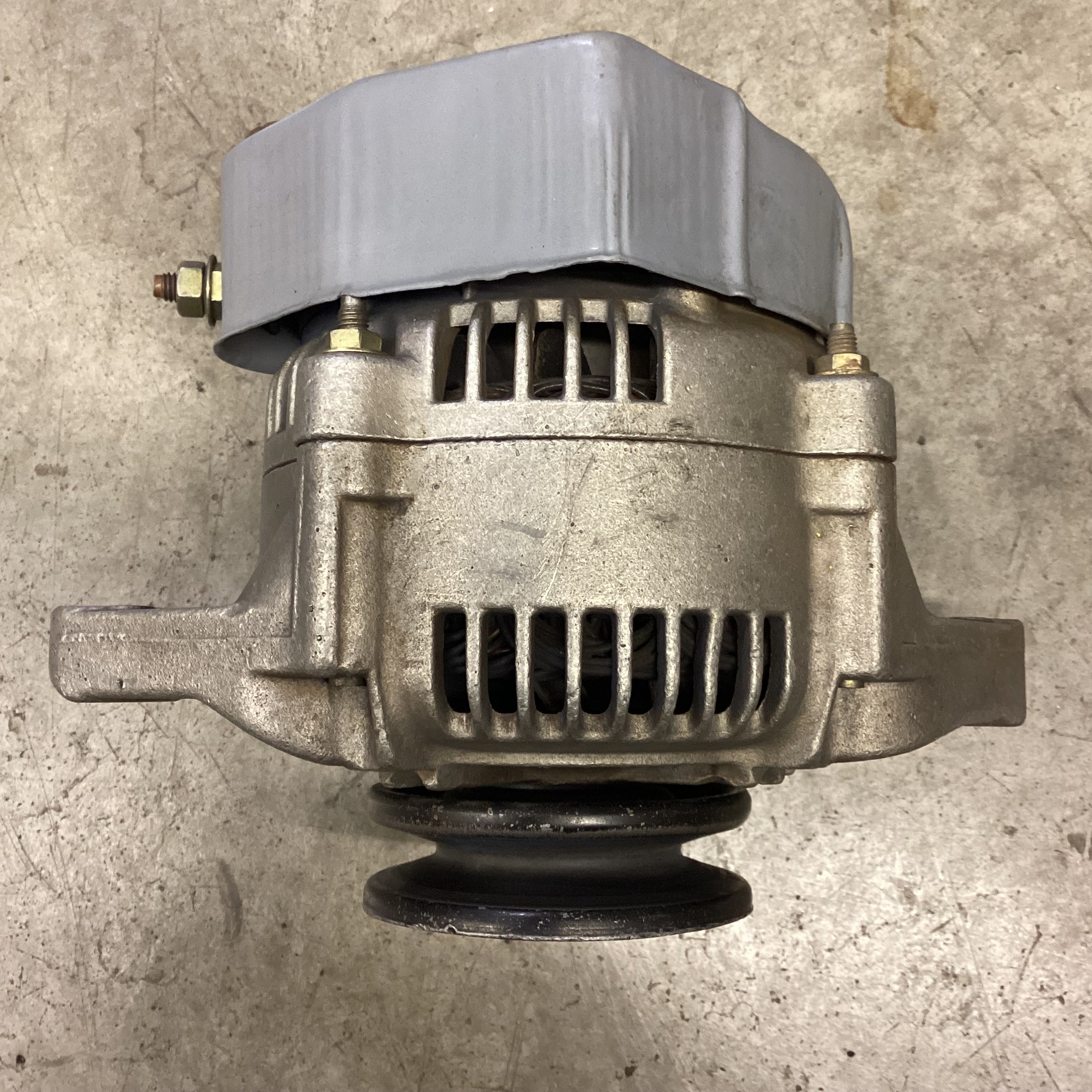 MINI RACING ALTERNATOR 12 VOLT SINGLE WIRE – Adams Racing Engines